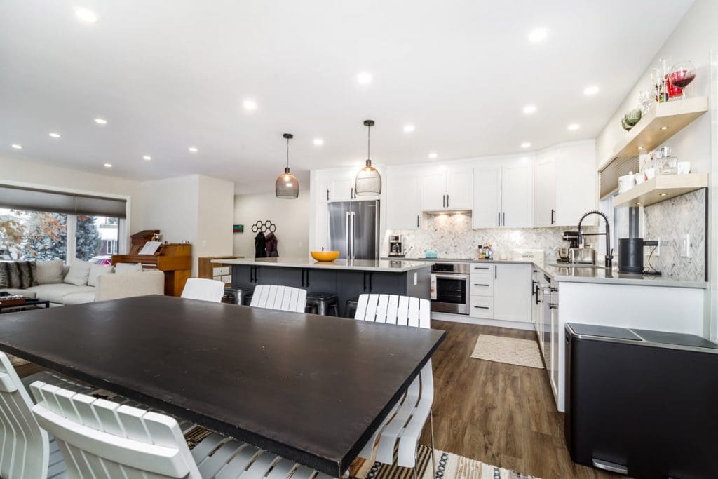 Laurier Heights - Contact Renovations & Custom Homes