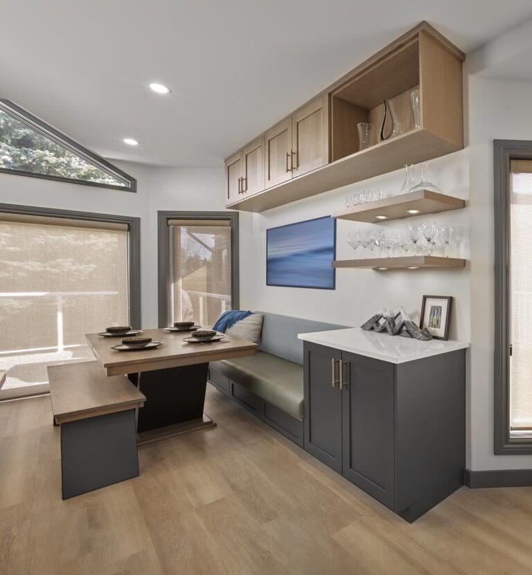 A Smart, Open-Concept, Multi-Use Kitchen With a Sleek, Contemporary ...
